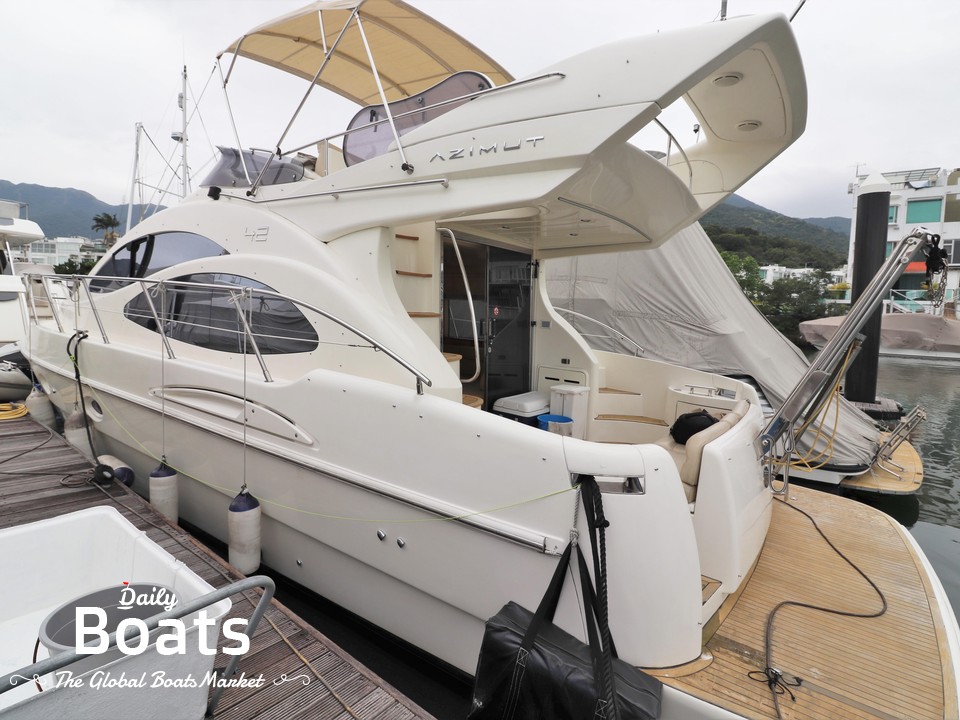 2009 Azimut 42E for sale. View price, photos and Buy 2009 Azimut 42E ...