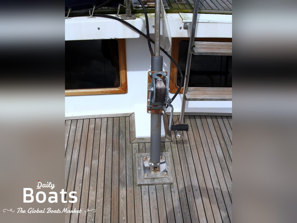 1988 CHB Tri-Cabin Trawler for sale. View price, photos and Buy 1988 ...