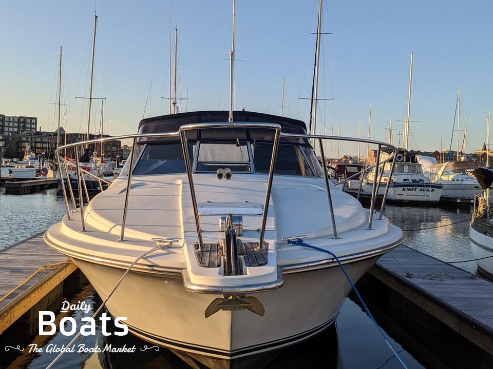 1989 Trojan 10 Meter International Express for sale. View price, photos ...