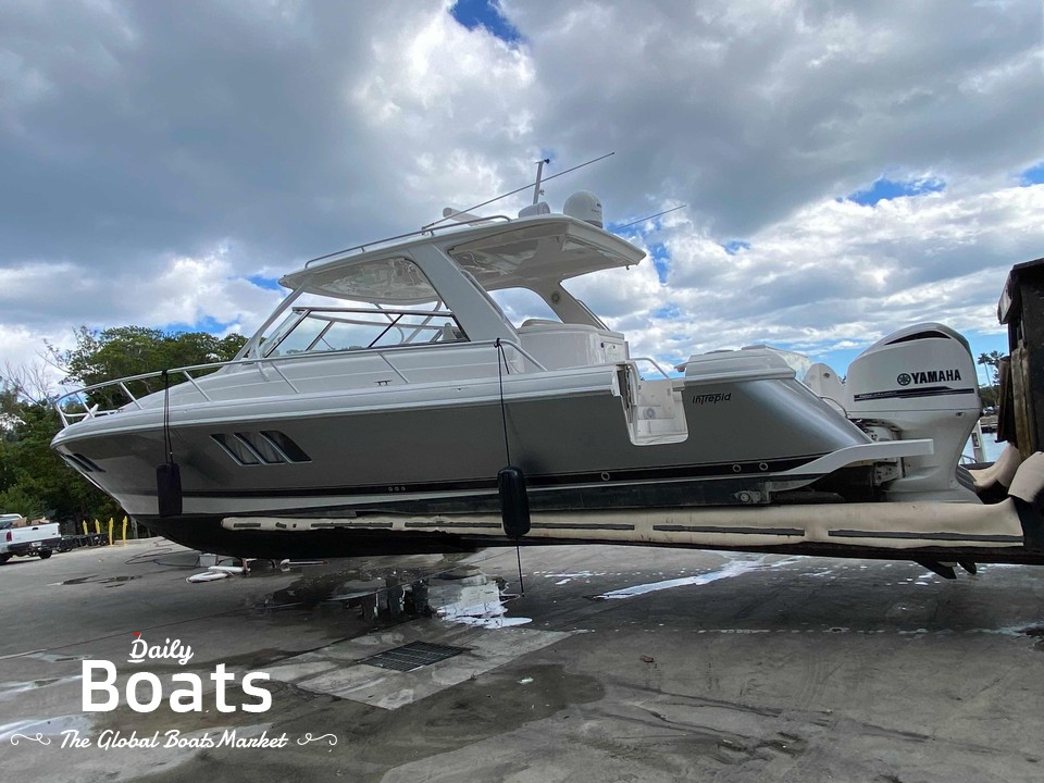 2018 Intrepid 475 Sport Yacht for sale. View price, photos and Buy 2018 ...