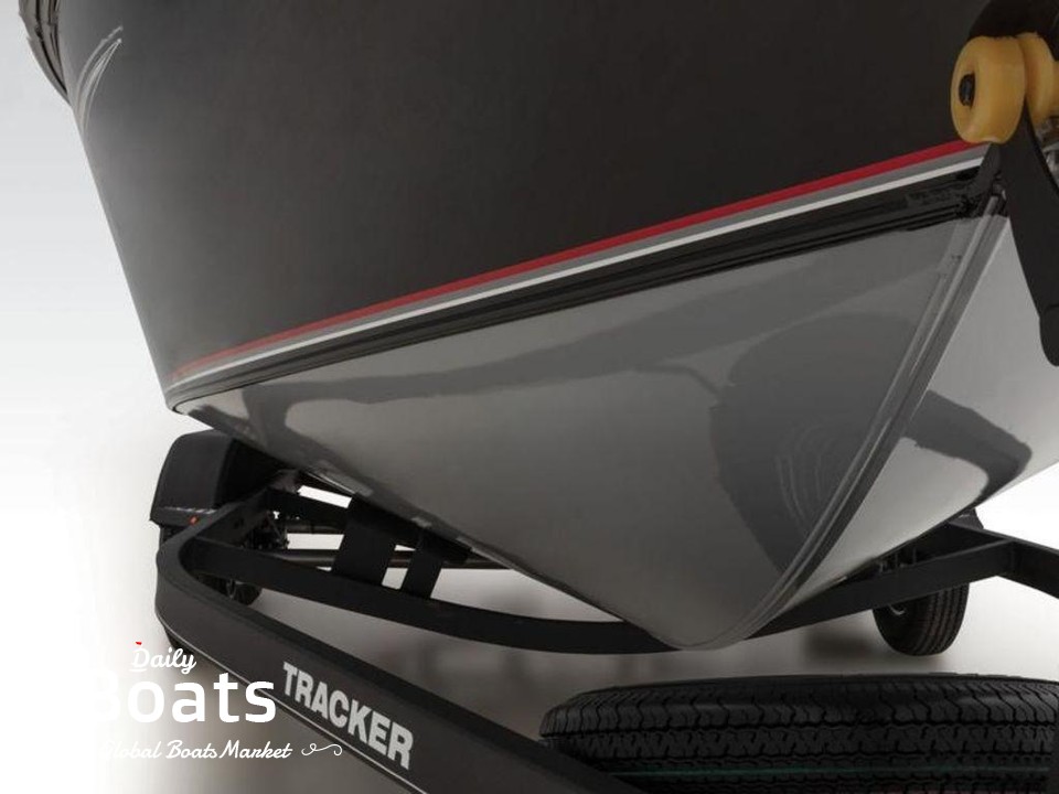 2022 Tracker Targa(TM) V-19 Wt for sale. View price, photos and Buy ...