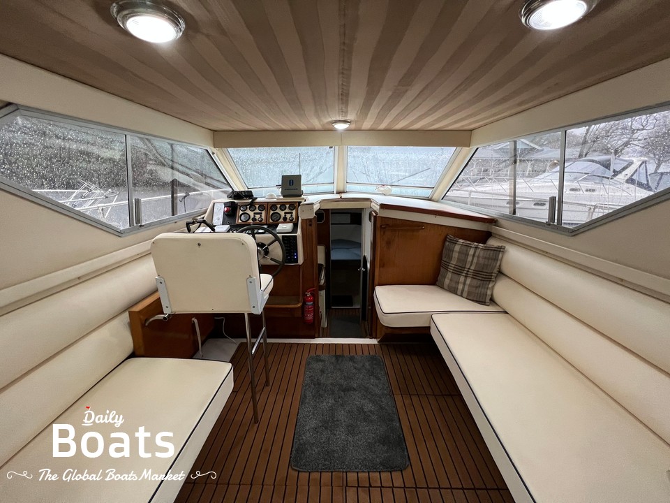 1988 Princess 30Ds Flybridge for sale. View price, photos and Buy 1988 ...