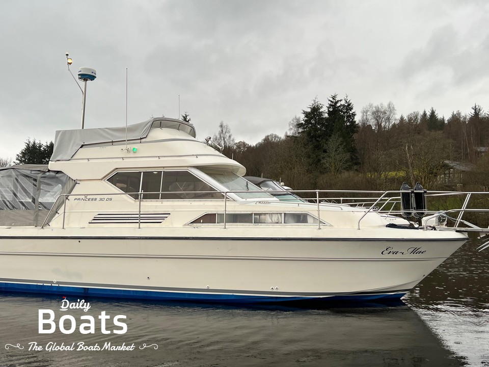 1988 Princess 30Ds Flybridge for sale. View price, photos and Buy 1988 ...