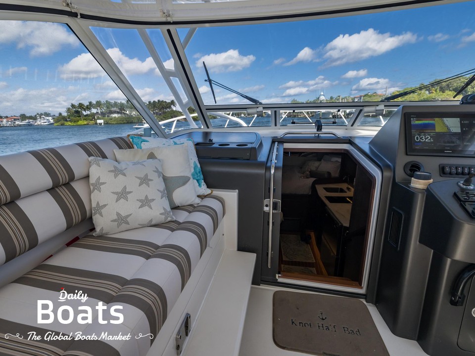 2017 Jupiter 41 Ex for sale. View price, photos and Buy 2017 Jupiter 41 ...