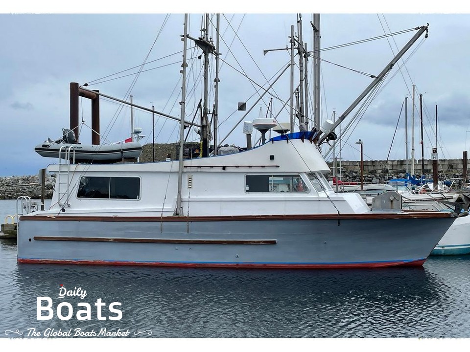 Trawler live aboard ex gillnetter for sale - Daily Boats