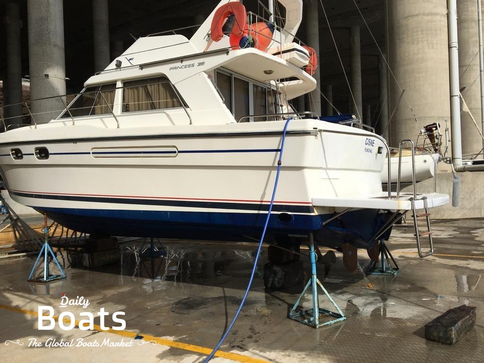 1989 Princess 35 Flybridge for sale. View price, photos and Buy 1989 ...