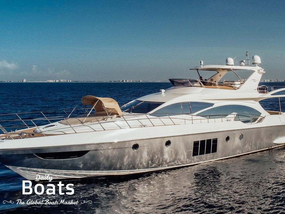 2015 Azimut 70 Flybridge for sale. View price, photos and Buy 2015 ...