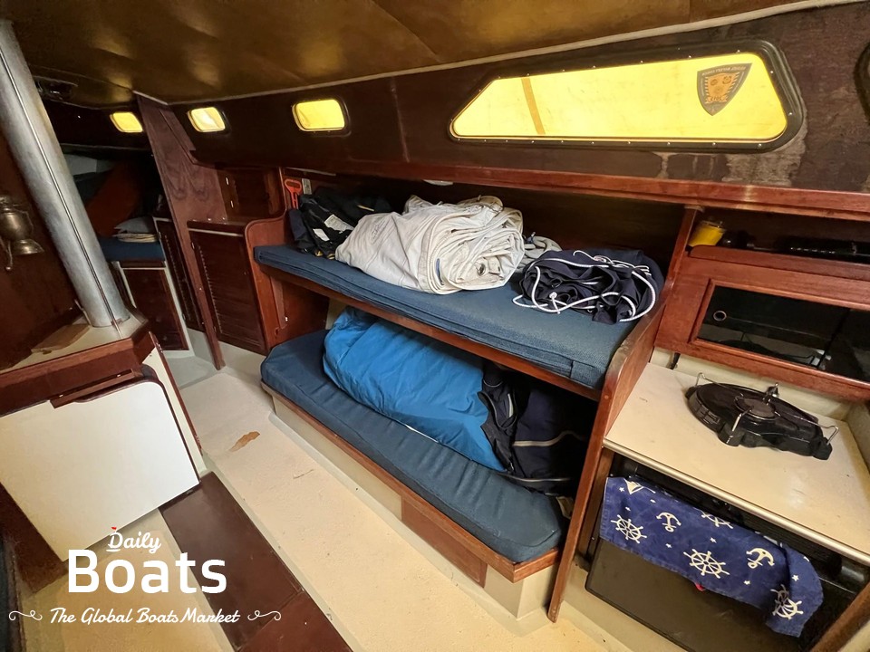 1976 Islander 36 for sale. View price, photos and Buy 1976 Islander 36 ...