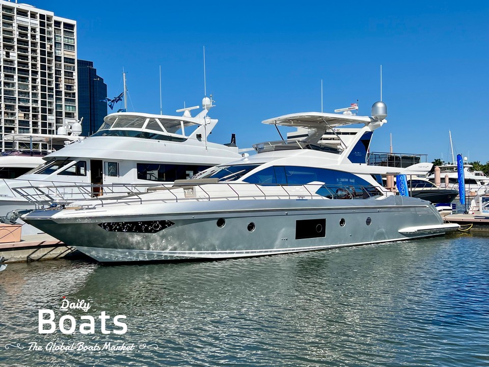 2017 Azimut 66 Flybridge for sale. View price, photos and Buy 2017 ...