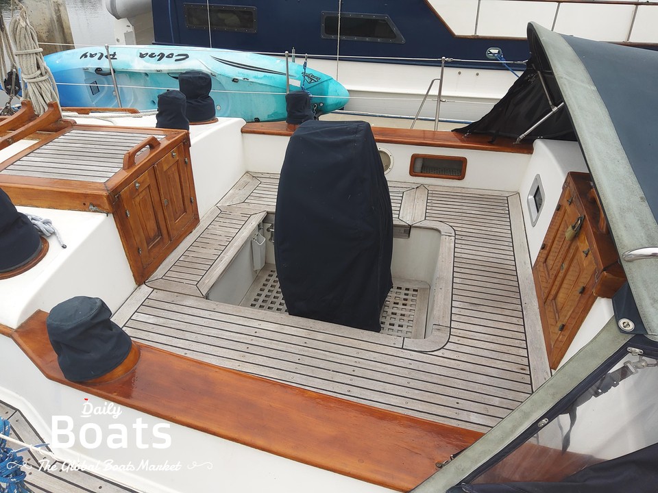 1983 Spindrift 46 for sale. View price, photos and Buy 1983 Spindrift ...