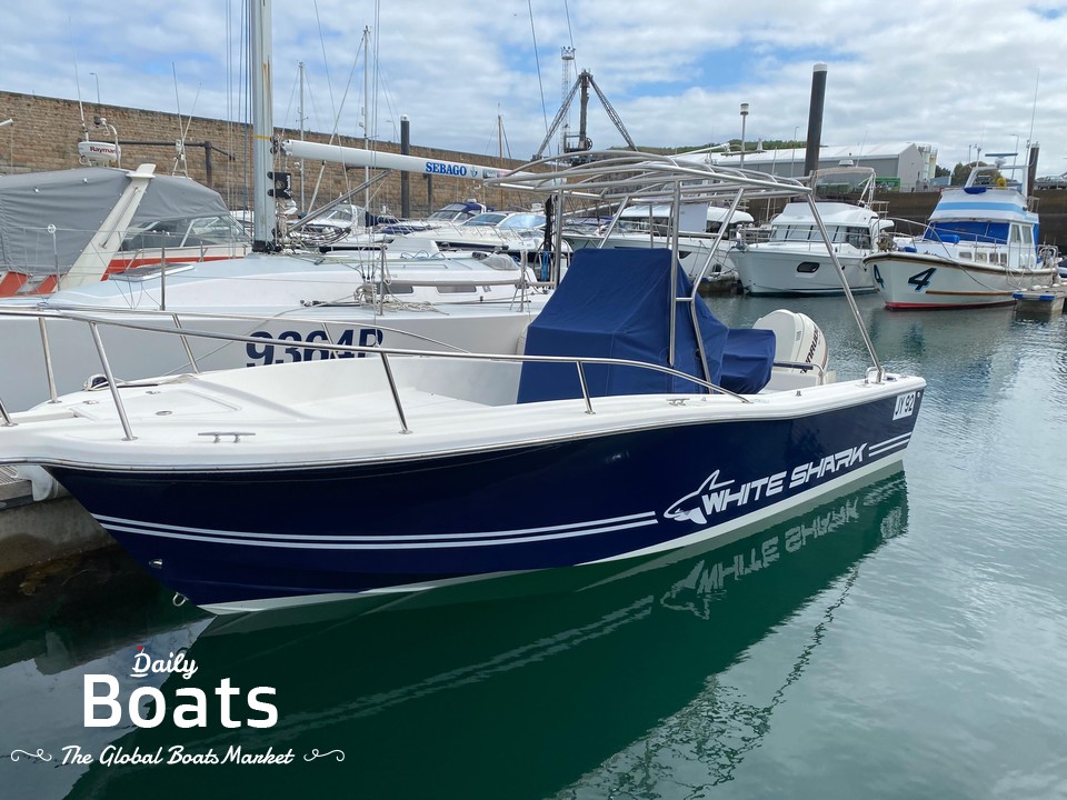 2001 White Shark 225 for sale. View price, photos and Buy 2001 White ...