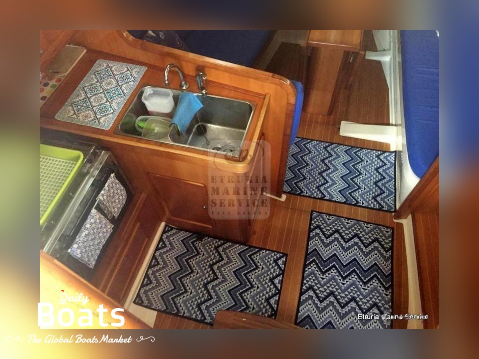 2004 Comar Comet 33 for sale. View price, photos and Buy 2004 Comar ...