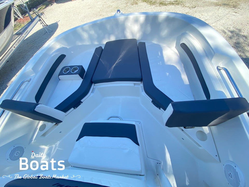 2022 Bayliner Trophy 20 Cx for sale. View price, photos and Buy 2022 ...