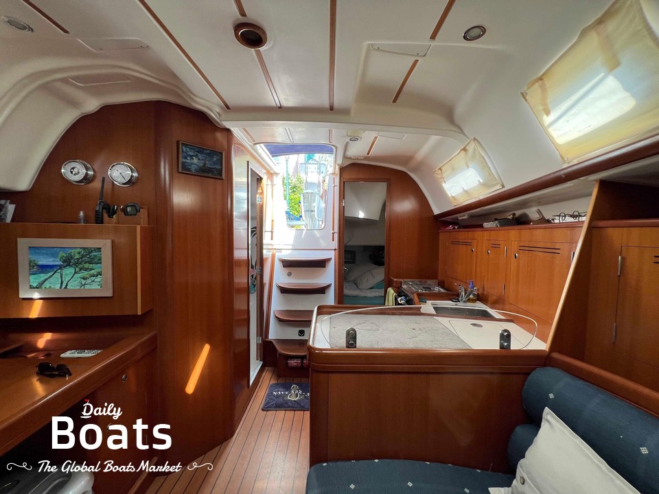 2006 Beneteau Oceanis Clipper 343 for sale. View price, photos and Buy 2006 Beneteau Oceanis ...