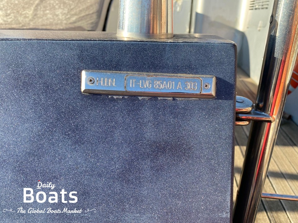 2004 Admiral Challenger 85 for sale. View price, photos and Buy 2004 ...