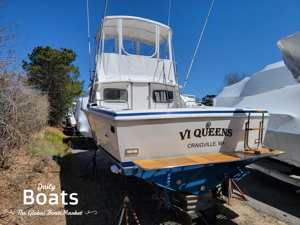 1985 Bertram 28 Flybridge Cruiser for sale. View price, photos and Buy 1985 Bertram 28 Flybridge ...