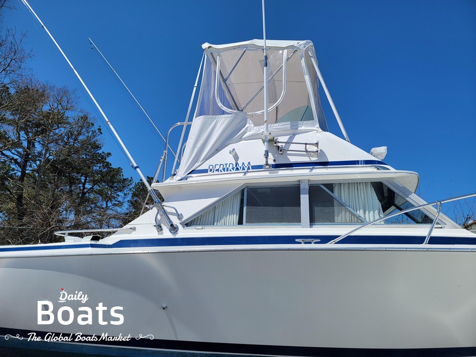 1985 Bertram 28 Flybridge Cruiser for sale. View price, photos and Buy 1985 Bertram 28 Flybridge ...