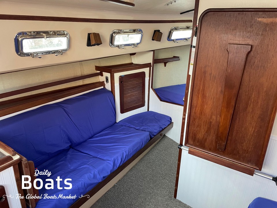 1985 Island Packet 27 for sale. View price, photos and Buy 1985 Island ...