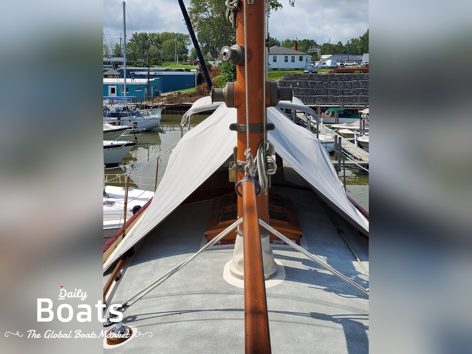 2007 Custom Jenny 37 for sale. View price, photos and Buy 2007 Custom ...