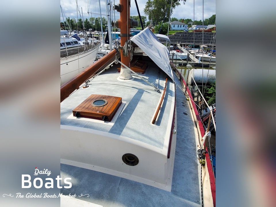 2007 Custom Jenny 37 for sale. View price, photos and Buy 2007 Custom ...