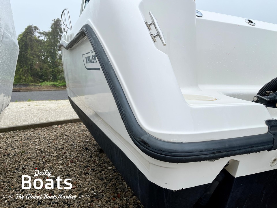 2007 Boston Whaler 255 Conquest for sale. View price, photos and Buy ...