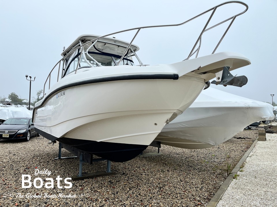 2007 Boston Whaler 255 Conquest for sale. View price, photos and Buy ...