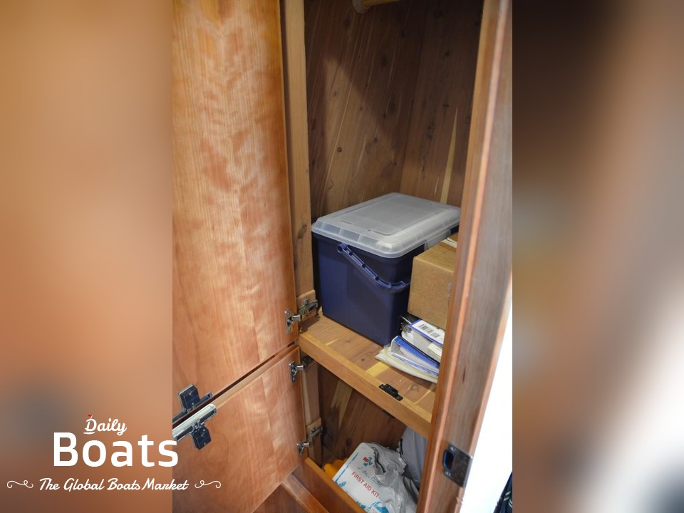 2009 Custom Carolina Caison 40 Express Sportfish for sale. View price ...