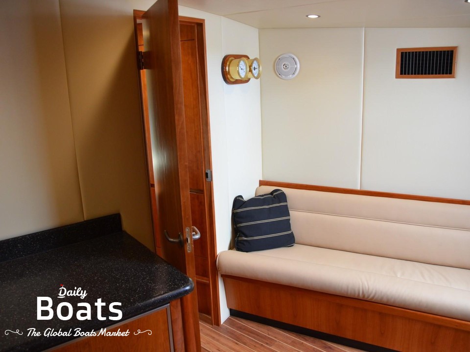 2009 Custom Carolina Caison 40 Express Sportfish for sale. View price ...