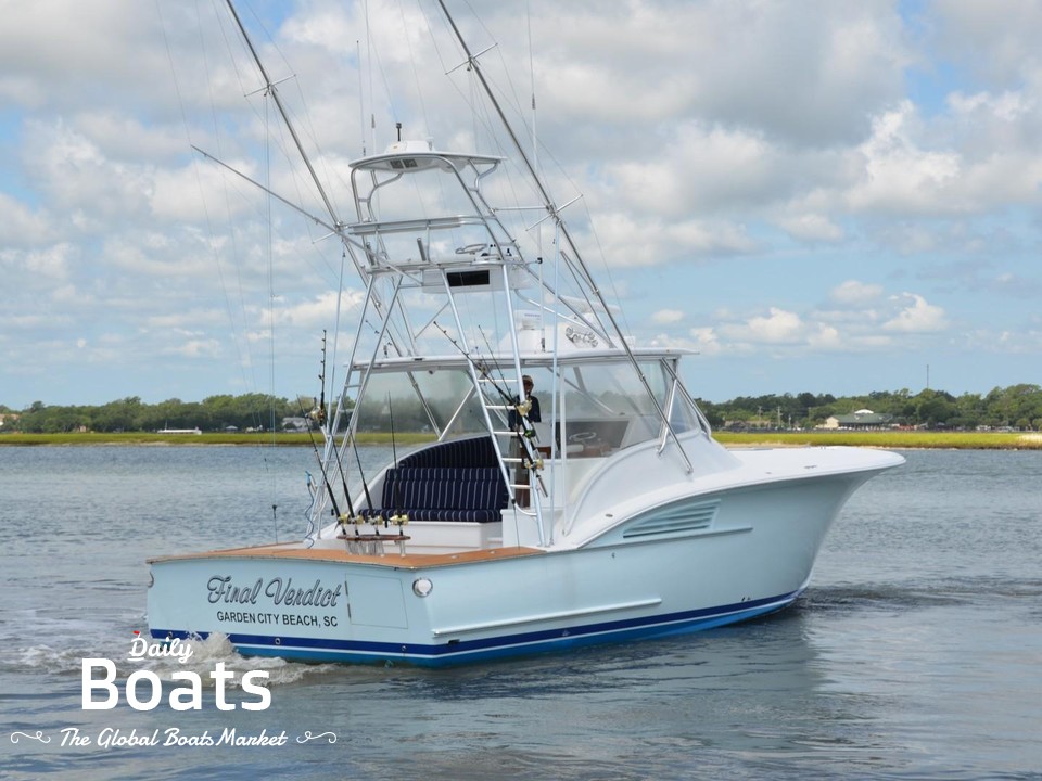 2009 Custom Carolina Caison 40 Express Sportfish for sale. View price ...