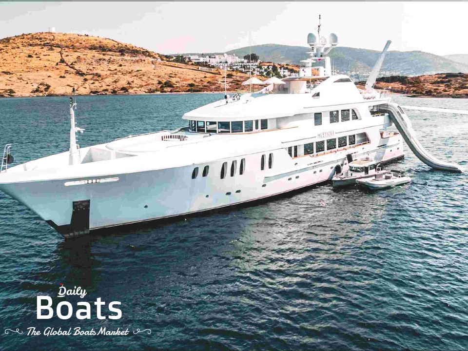 2005 Trinity Yachts Mustique for sale. View price, photos and Buy 2005 ...