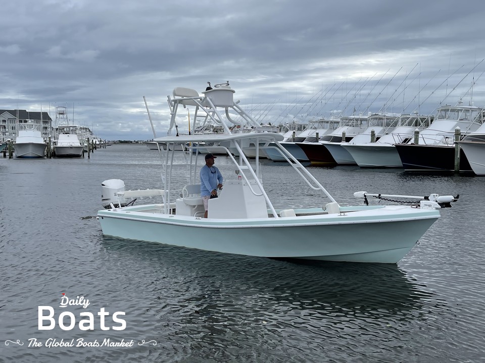 Privateer 2400 renegade for sale - Daily Boats