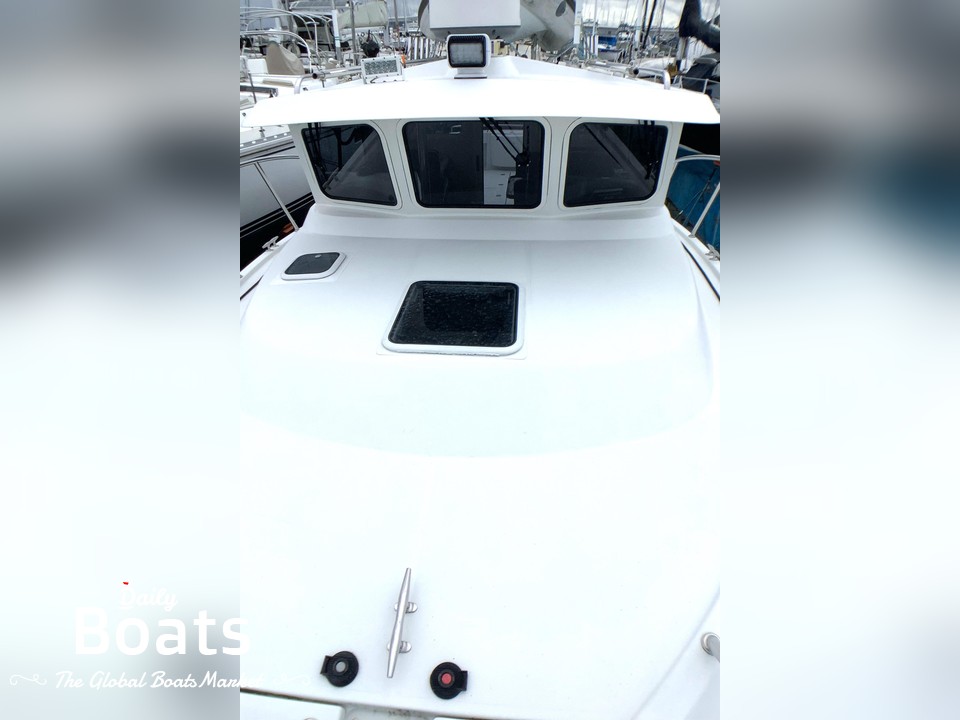 2011 Ocean Sport 33 Roamer for sale. View price, photos and Buy 2011 ...
