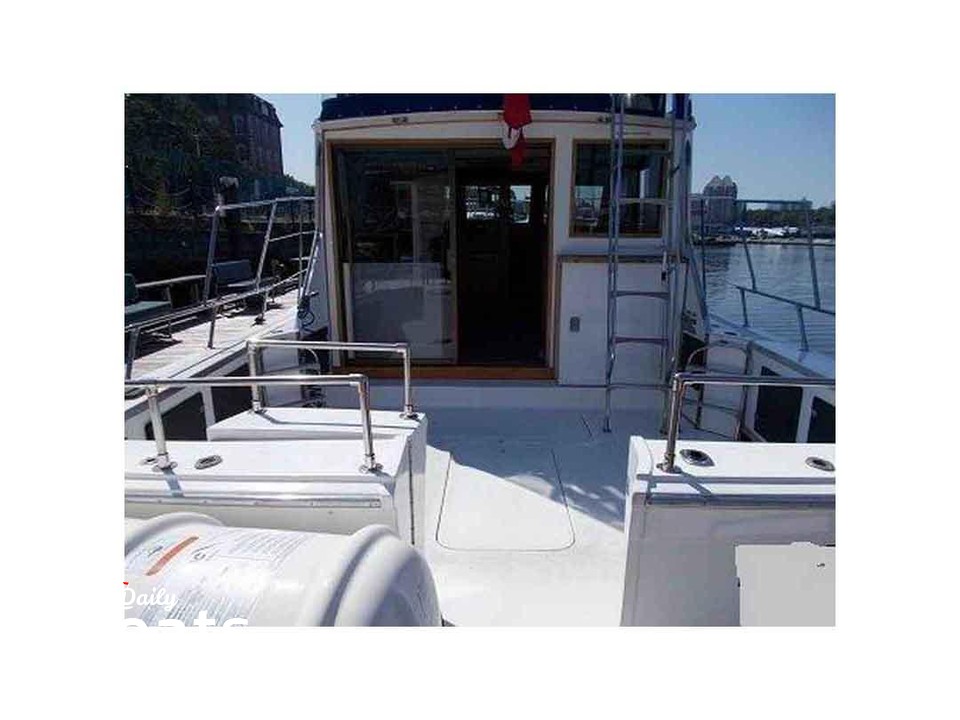 1977 Uniflite 42 Convertible for sale. View price, photos and Buy 1977 ...