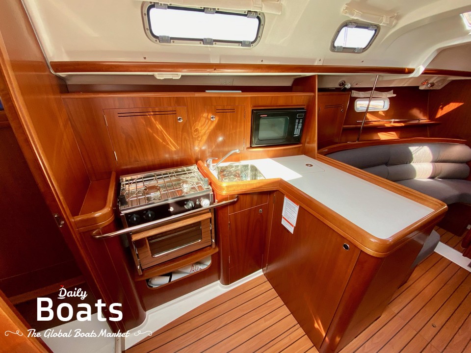 2006 Beneteau 343 for sale. View price, photos and Buy 2006 Beneteau ...