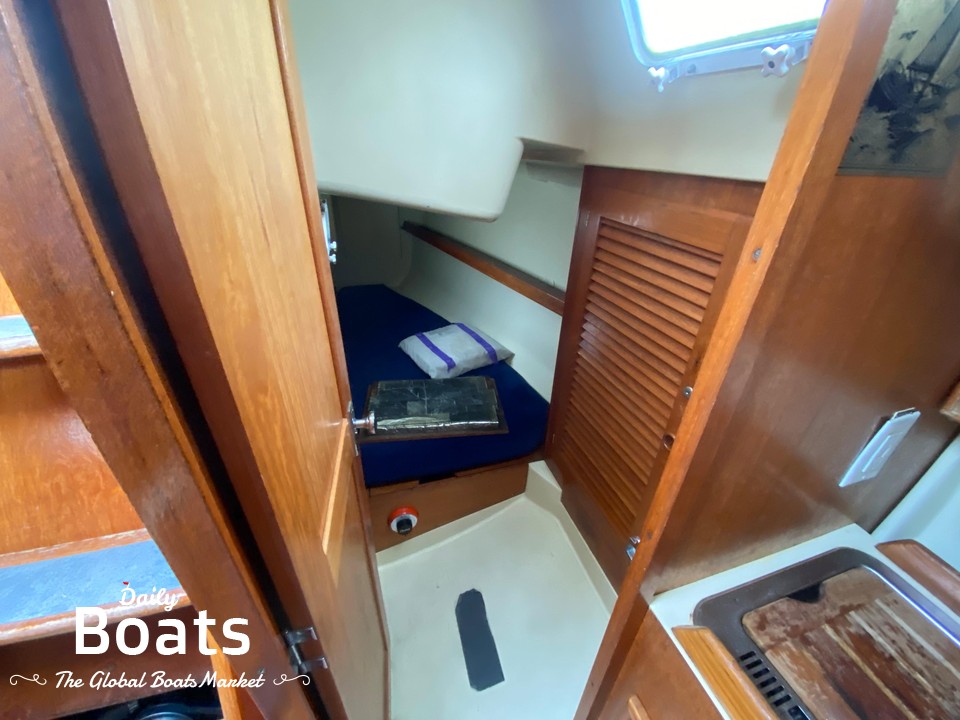 1986 Pearson 28 Sloop for sale. View price, photos and Buy 1986 Pearson ...