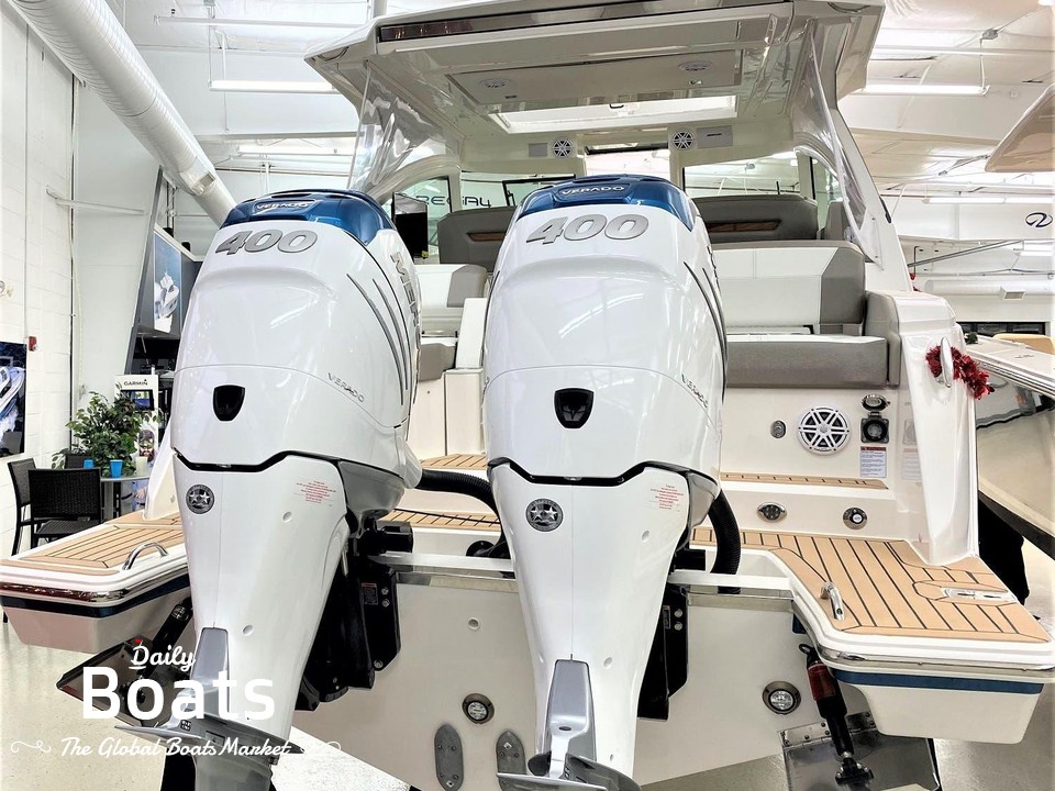 2022 Tiara Yachts 34 Lx for sale. View price, photos and Buy 2022 Tiara ...