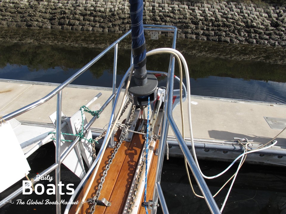 1996 Island Packet 37 for sale. View price, photos and Buy 1996 Island ...