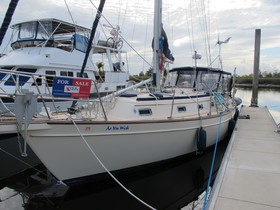 Island Packet 37 for sale - Daily Boats