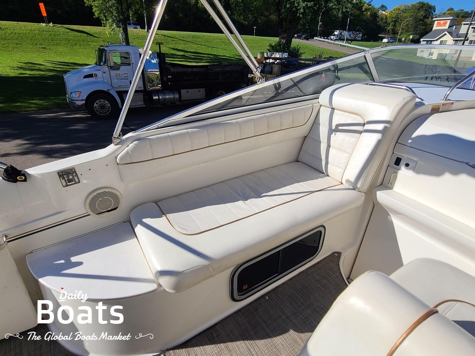1999 Larson Cabrio 254 Mid Cabin for sale. View price, photos and Buy ...