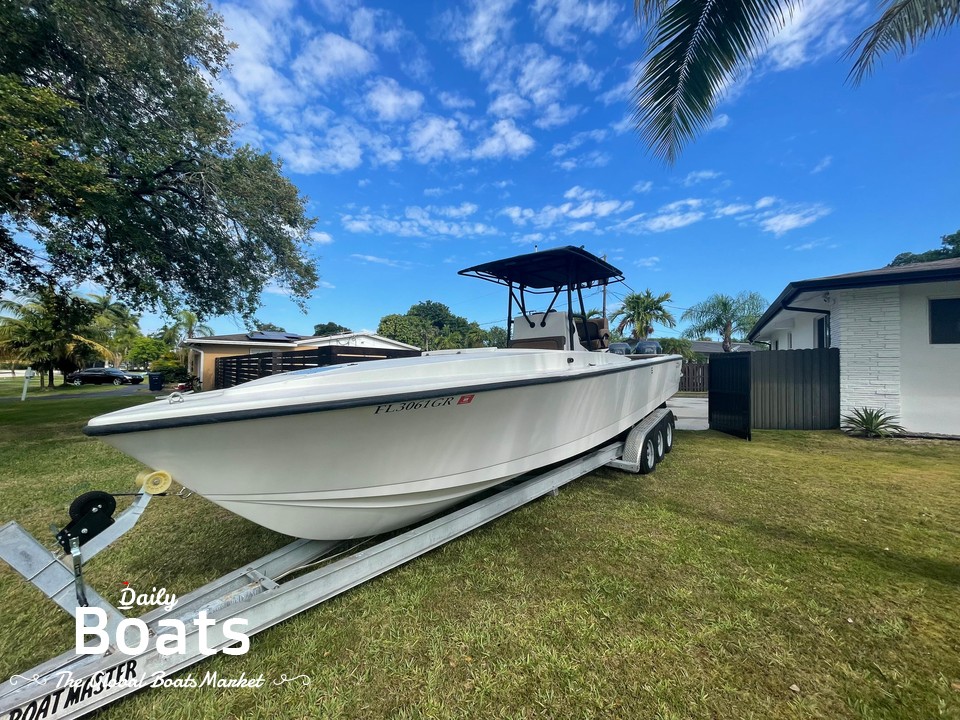 1990 Intrepid 30 Cuddy Cabin for sale. View price, photos and Buy 1990 ...