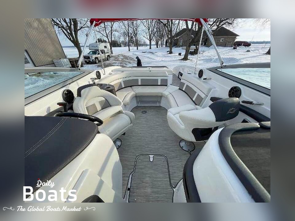 2017 Rinker 26Qx for sale. View price, photos and Buy 2017 Rinker 26Qx ...