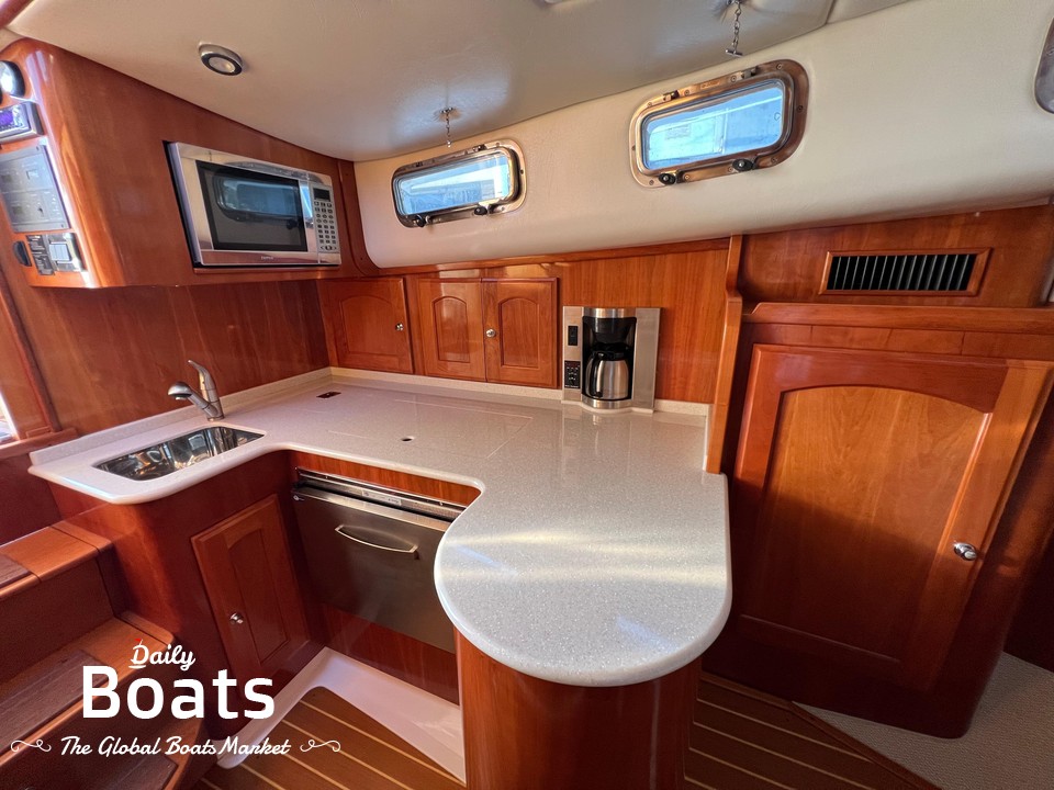2008 Legacy Yachts 32 for sale. View price, photos and Buy 2008 Legacy ...