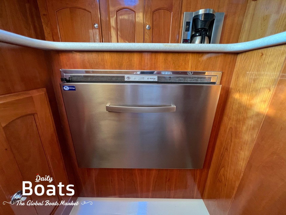 2008 Legacy Yachts 32 for sale. View price, photos and Buy 2008 Legacy ...