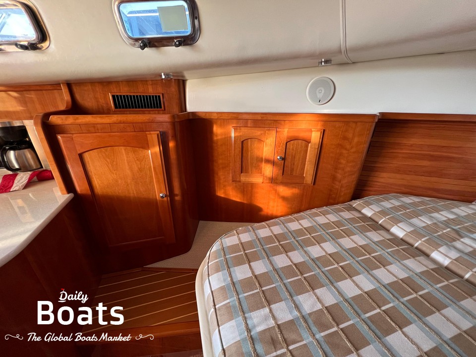 2008 Legacy Yachts 32 for sale. View price, photos and Buy 2008 Legacy ...