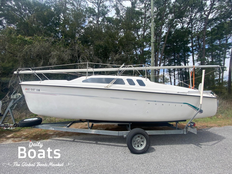 1993 Hunter 23.5 for sale. View price, photos and Buy 1993 Hunter 23.5 ...
