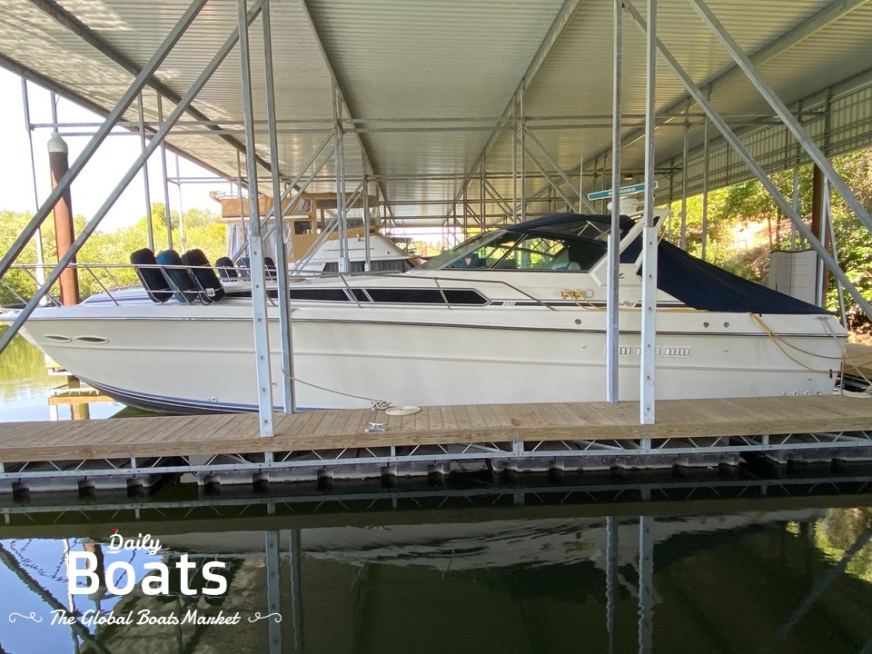 1989 Sea Ray 390 Express Cruiser for sale. View price, photos and Buy ...