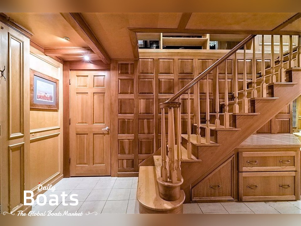 1982 AC Mcleod Custom Sternwheeler House Barge for sale. View price ...