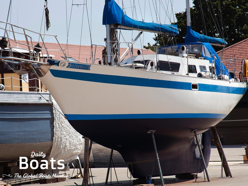 1986 Endurance 37 Ketch til salg. Se pris, fotos og Købe 1986 Endurance ...