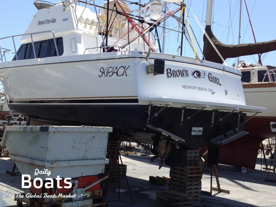 2011 Skipjack 300 Flybridge for sale. View price, photos and Buy 2011 ...