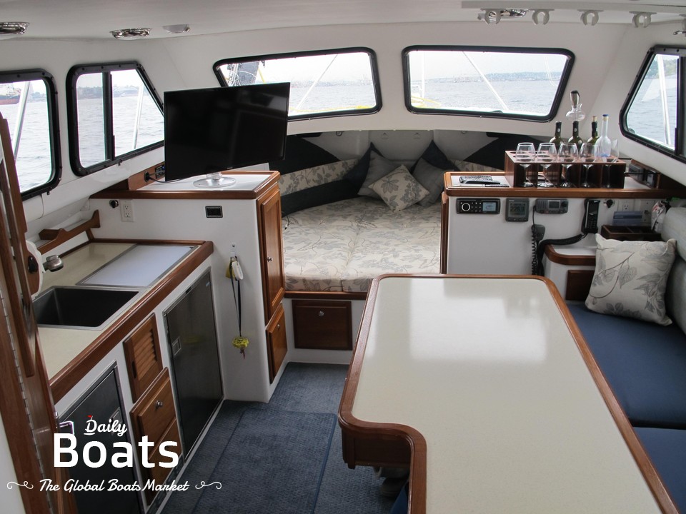 2011 Skipjack 300 Flybridge for sale. View price, photos and Buy 2011 ...